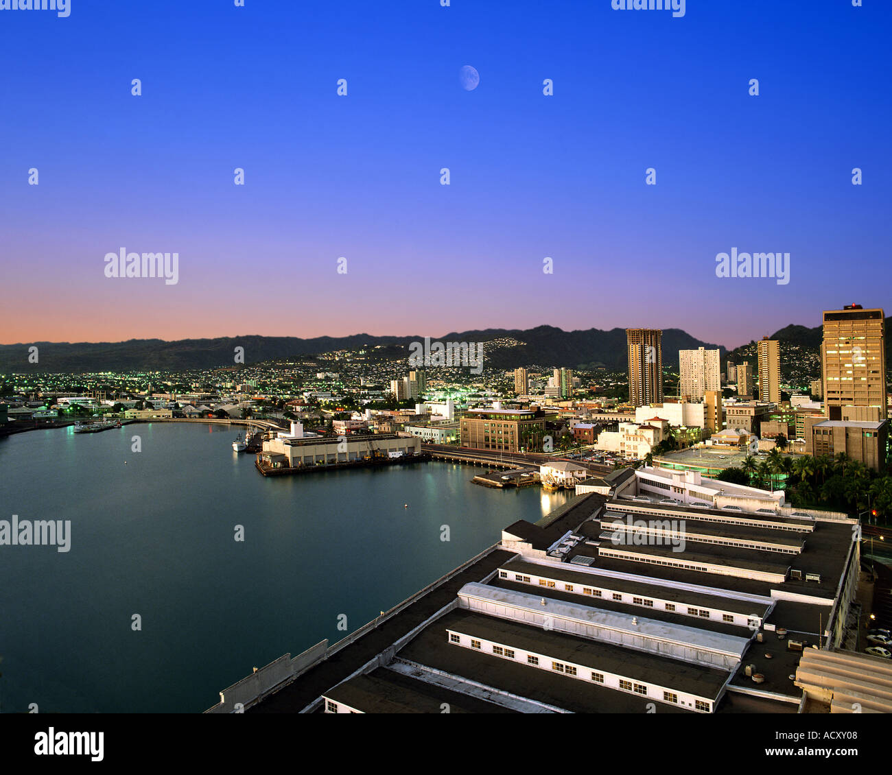 Honolulu Harbor High Resolution Stock Photography and Images - Alamy
