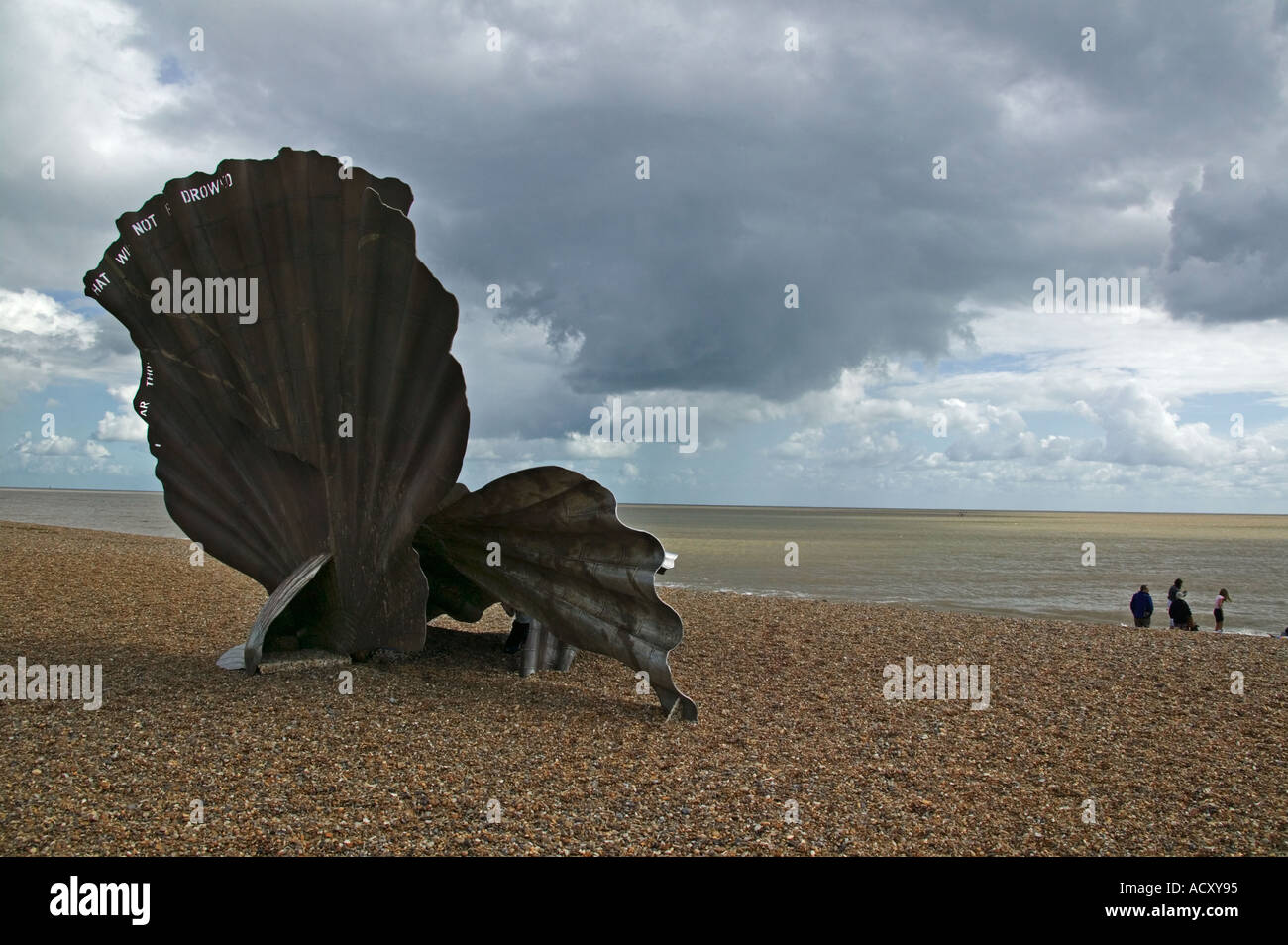 Scallop shell Aldeburgh Suffolk East Anglia uk Stock Photo - Alamy