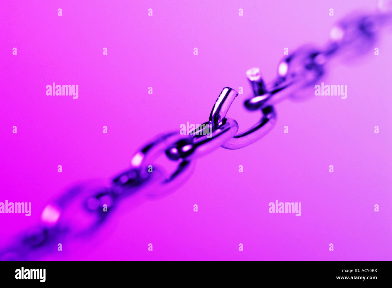 Link in hi-res stock photography and images - Alamy