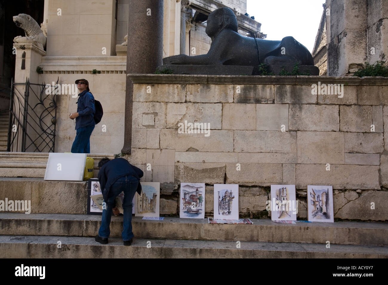 Local Painter exibiting his work in Diolectian s Palace in Split ...