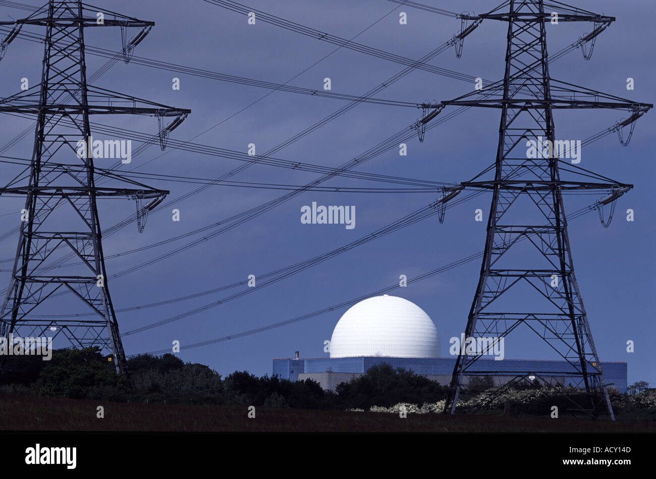 Nuclear power plant uk hi-res stock photography and images - Alamy