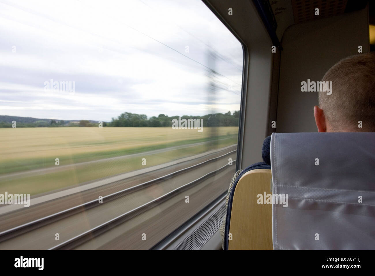 Moving train view from window blur hi-res stock photography and images ...