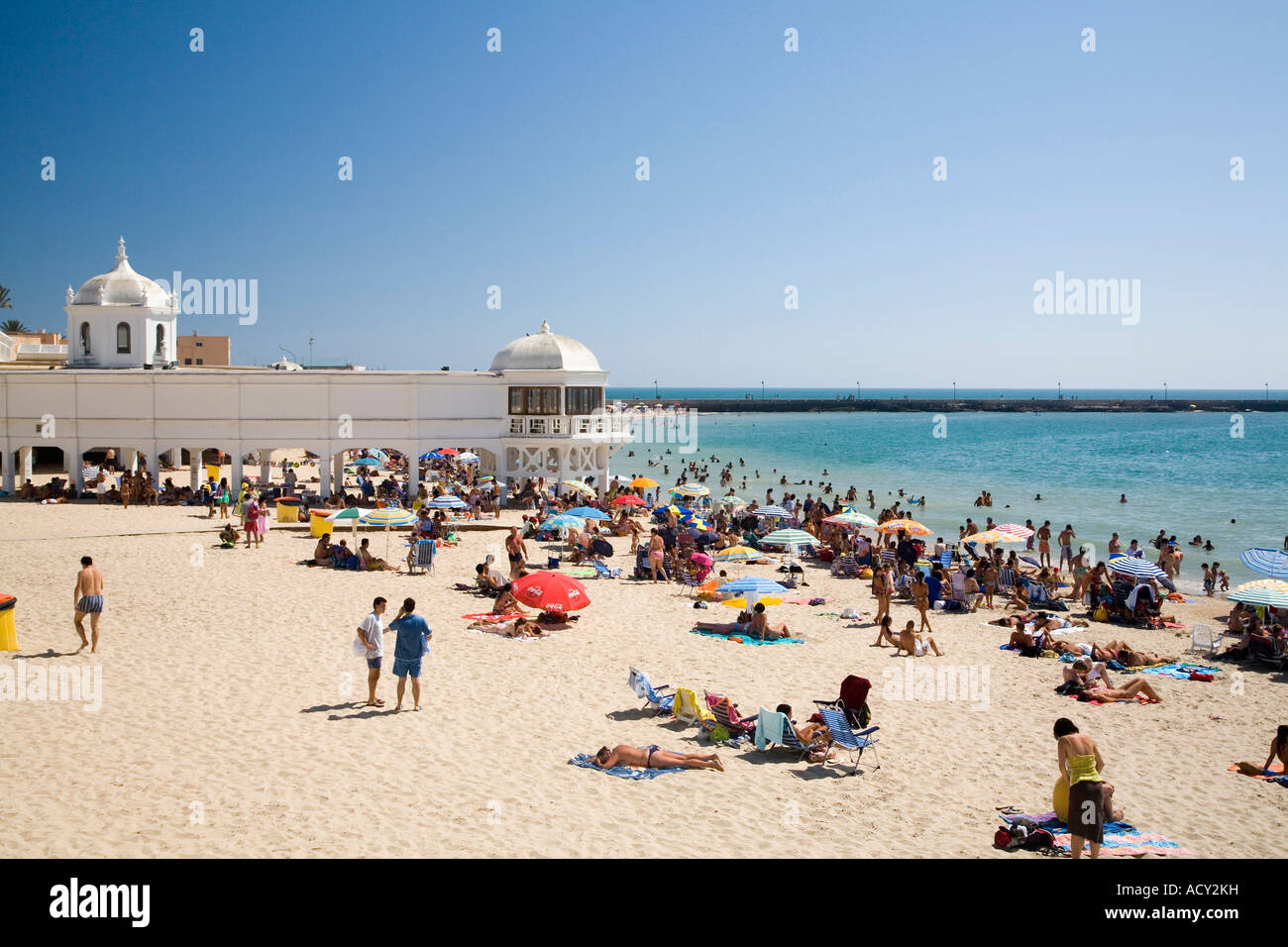 Cadiz beach balneario hi-res stock photography and images - Alamy