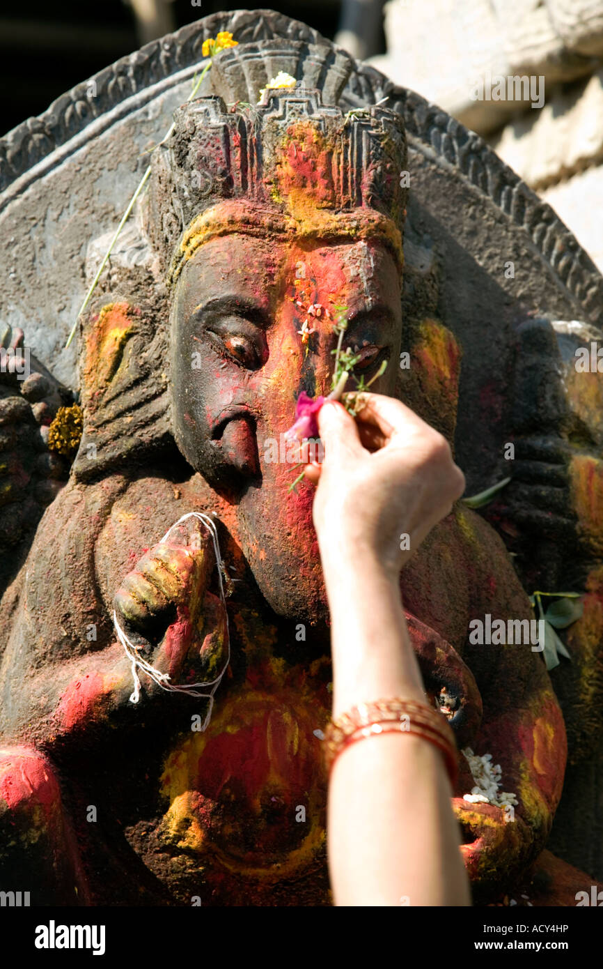 Offering to god hi-res stock photography and images - Alamy