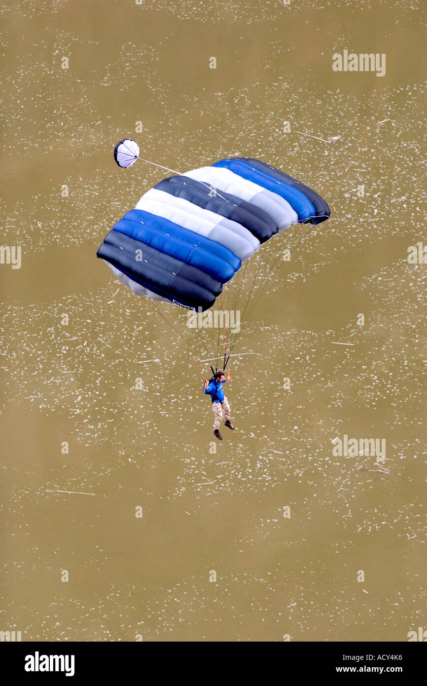 BASE jumping off of Perrine Memorial Bridge in Twin Falls, Idaho Stock ...