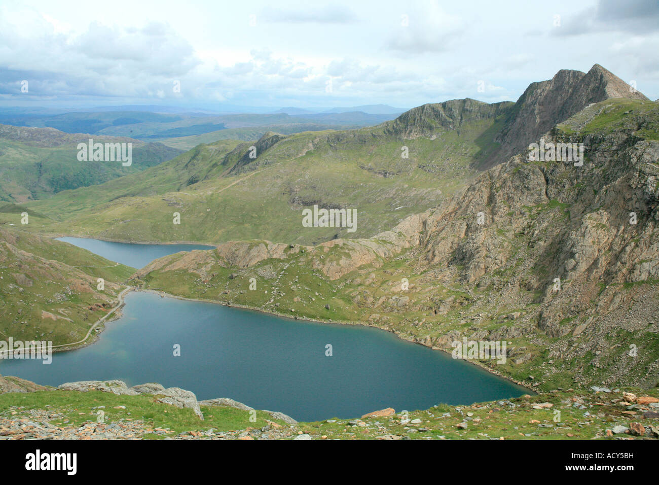 View of Snowdon National Park from the Pyg track, Wales Stock Photo - Alamy