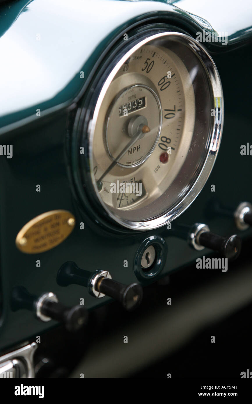 Close up of dashboard of Old Morris Minor at vintage car show at Fyvie ...