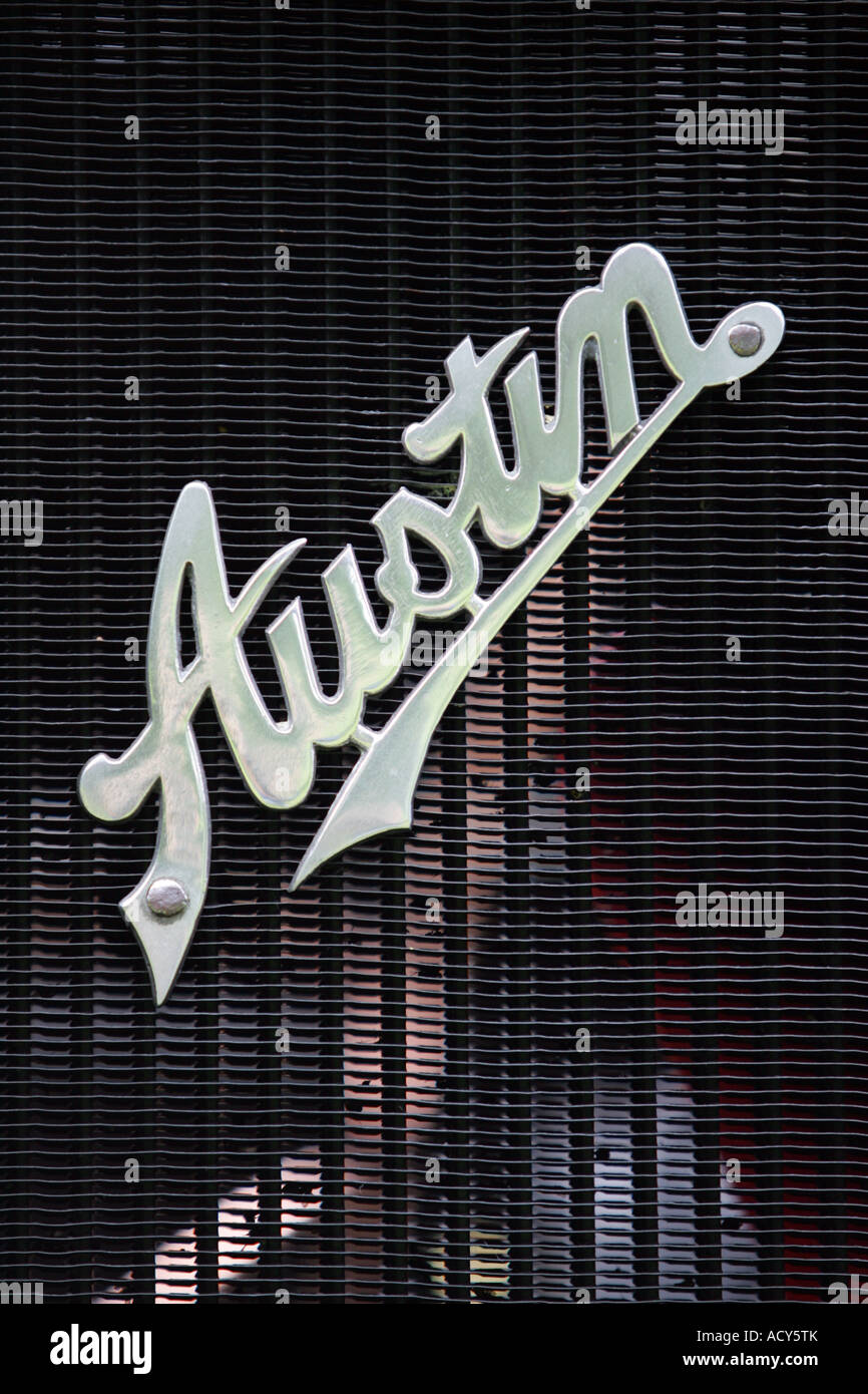 Chrome austin badge hi-res stock photography and images - Alamy