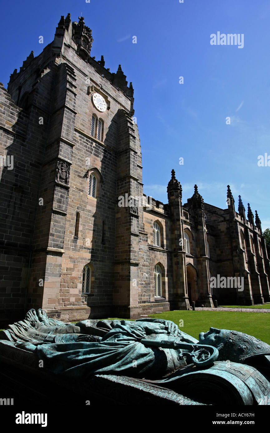 The Elphinstone Monument in front of King's College at the University ...
