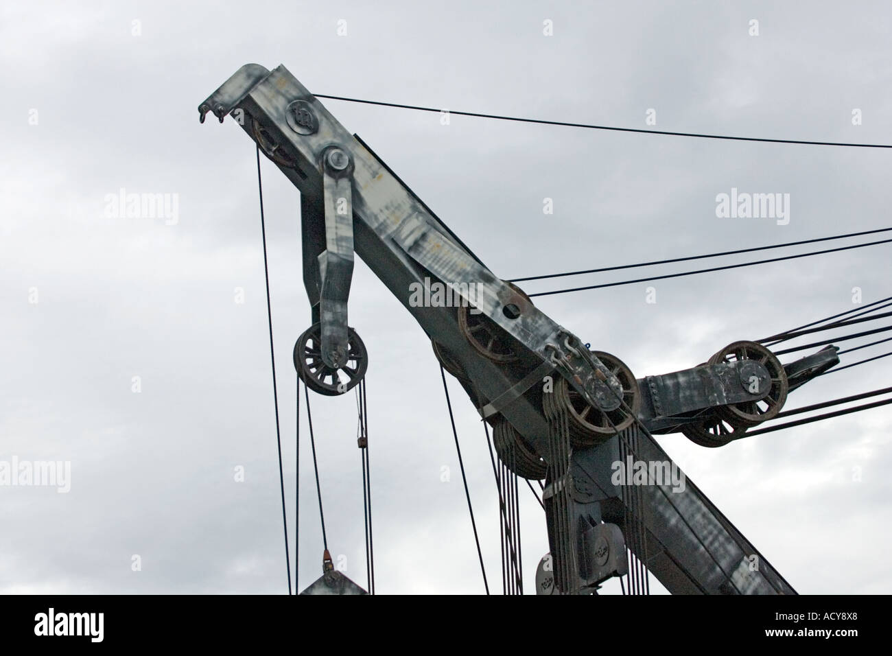 Heavy lift sea crane Stock Photo - Alamy
