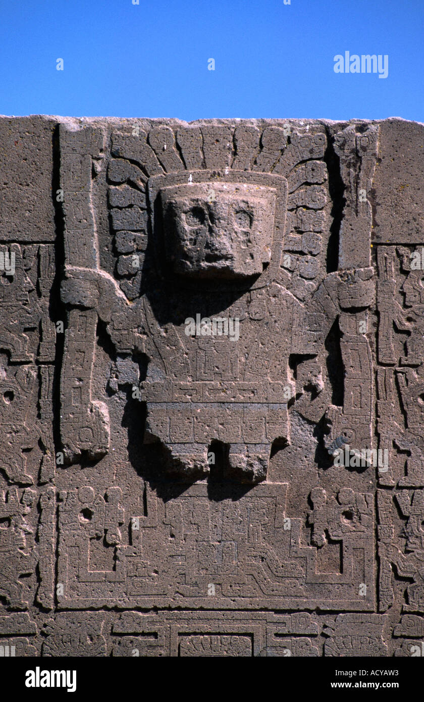 Gate sun tiwanaku bolivia hi-res stock photography and images - Alamy