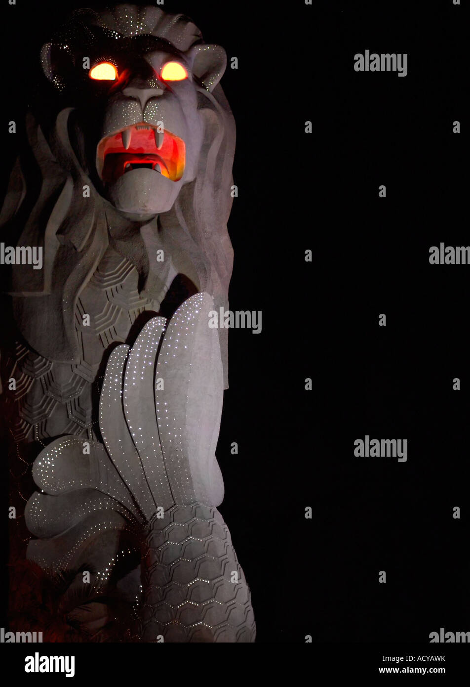 Sentosa Merlion at night, Sentosa Merlion, Singapore Stock Photo - Alamy