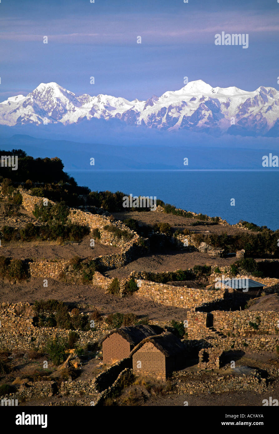 Mount nevado illampu hi-res stock photography and images - Alamy