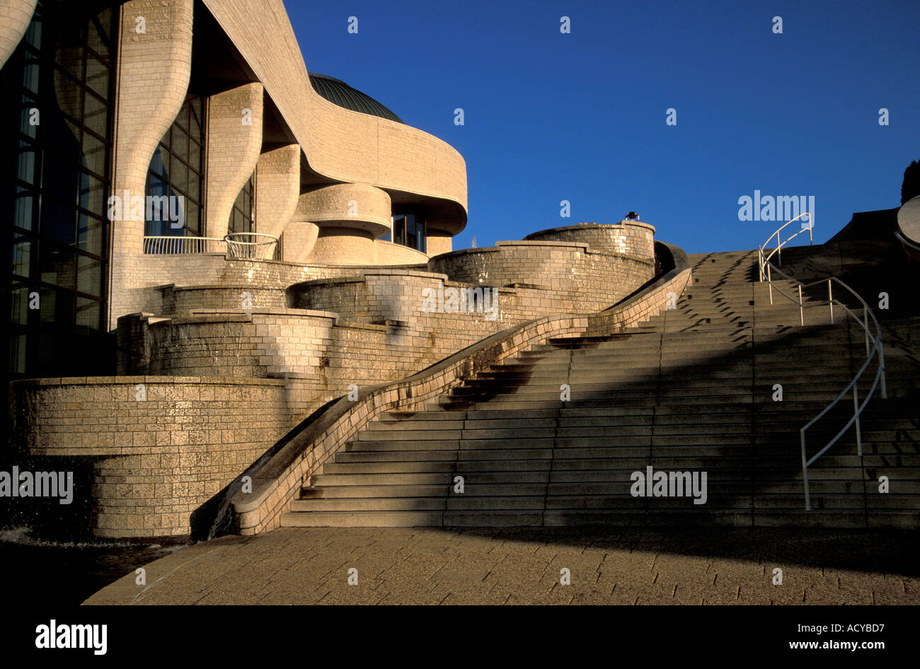 Canadian Museum of Civilization in Hull Quebec Stock Photo - Alamy