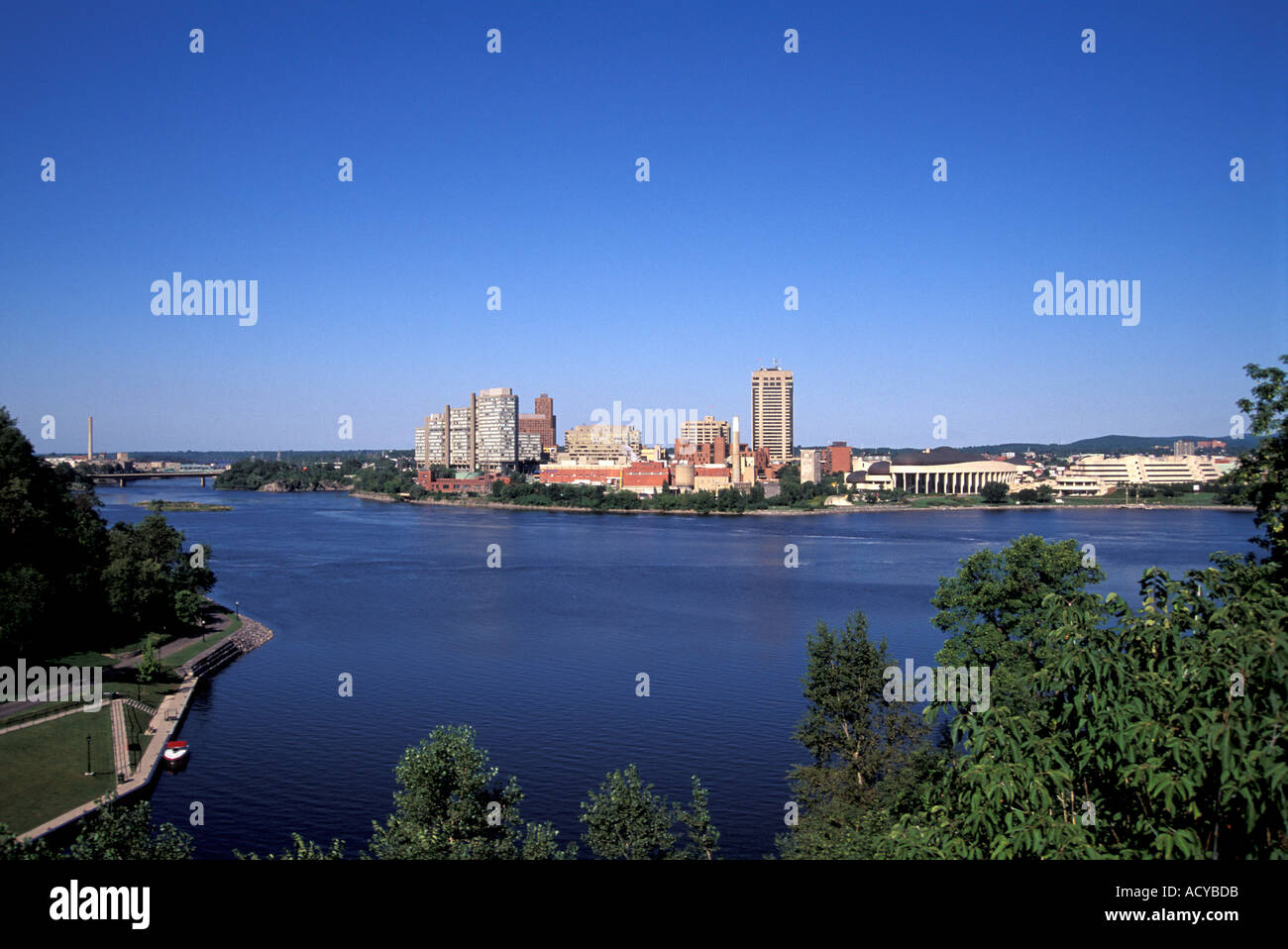 Ottawa skyline from quebec hi-res stock photography and images - Alamy