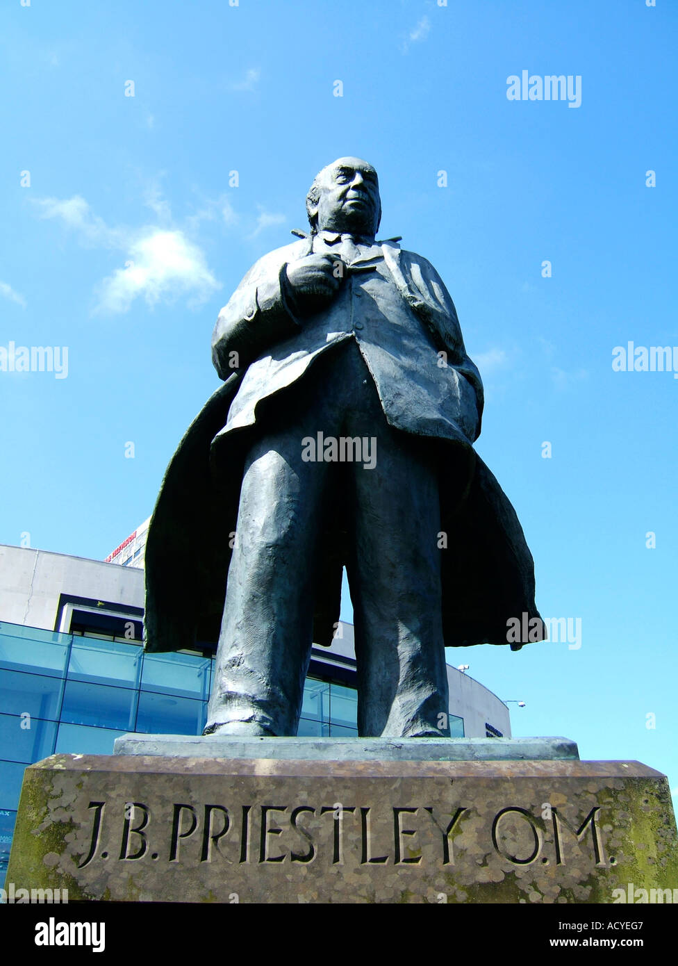statue of J B Priestley Stock Photo - Alamy
