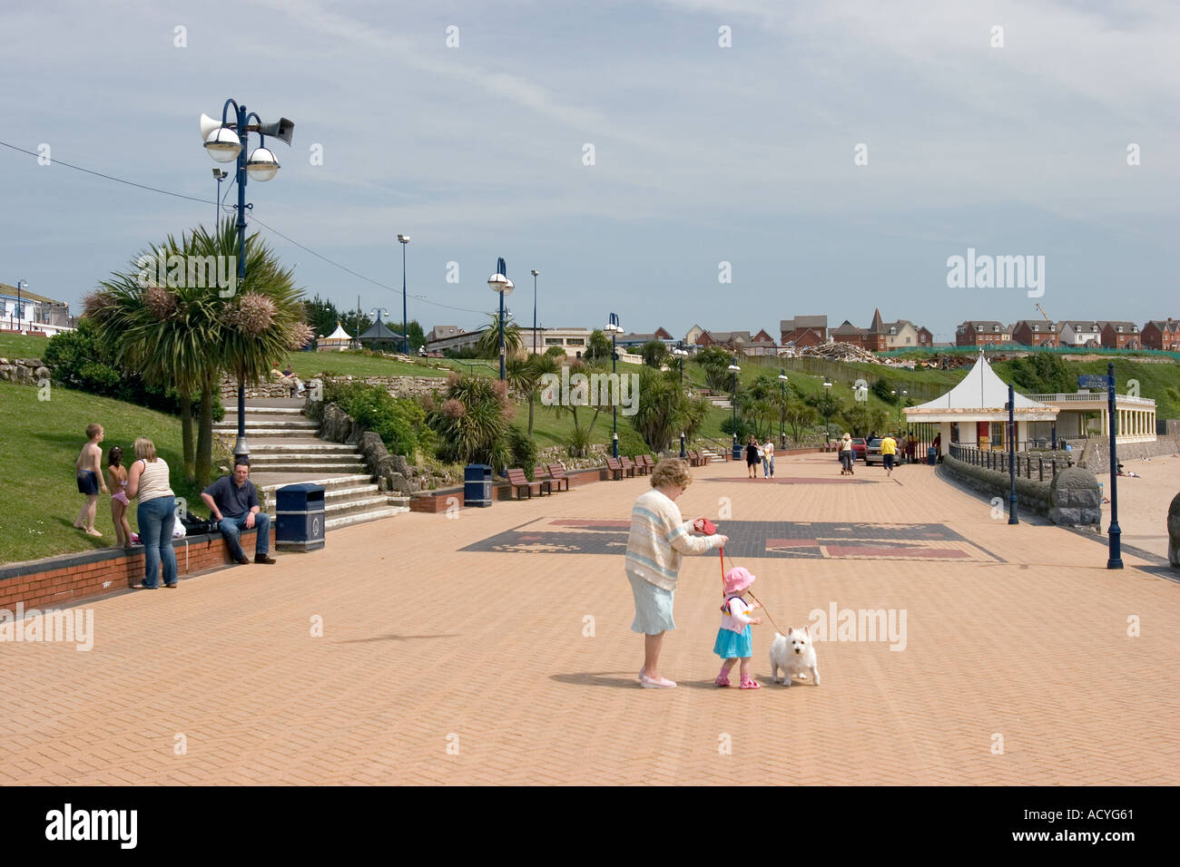 Barry island wales promenade hi-res stock photography and images - Alamy