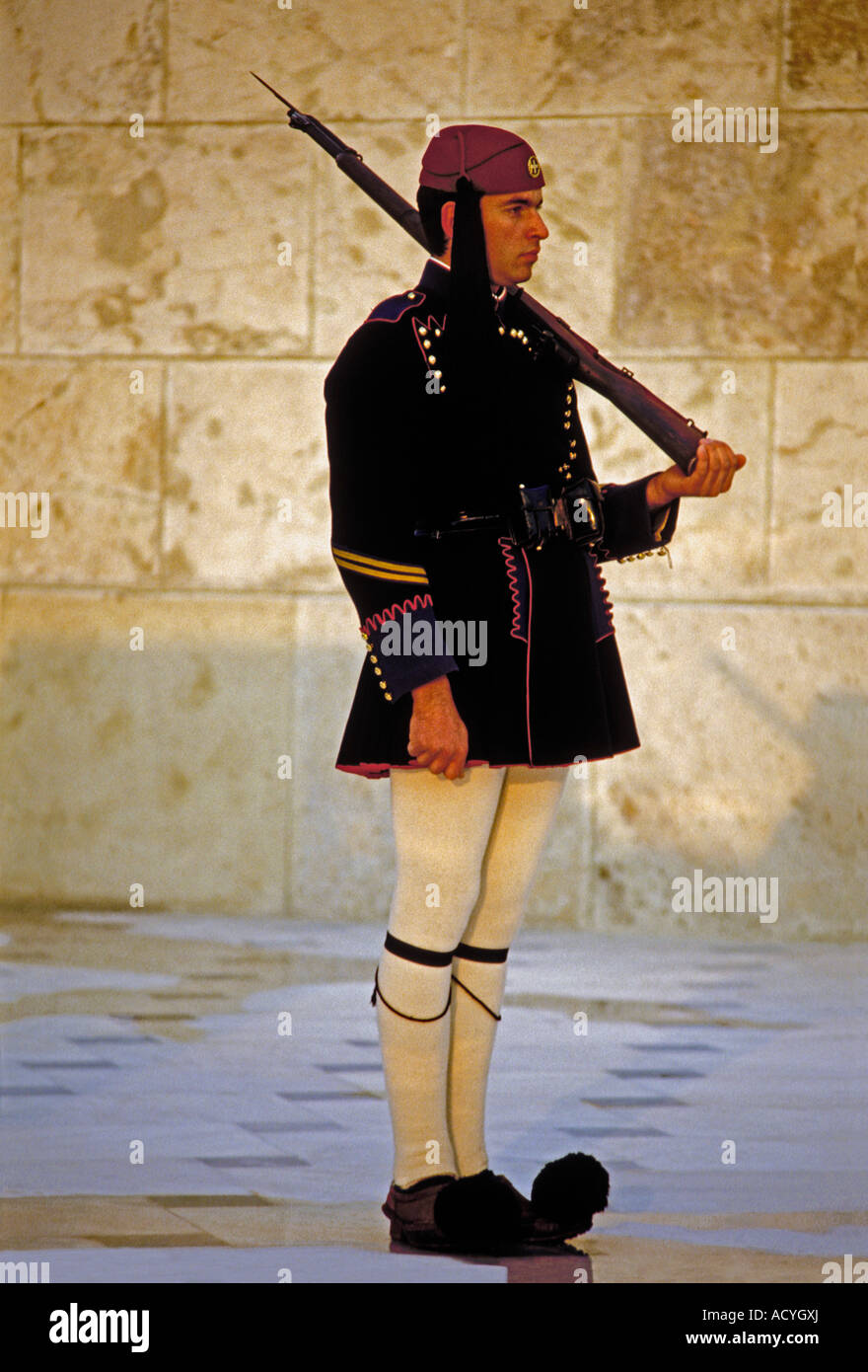 1, one, Greek soldier, Evzone of the Presidential Guard, Evzone ...