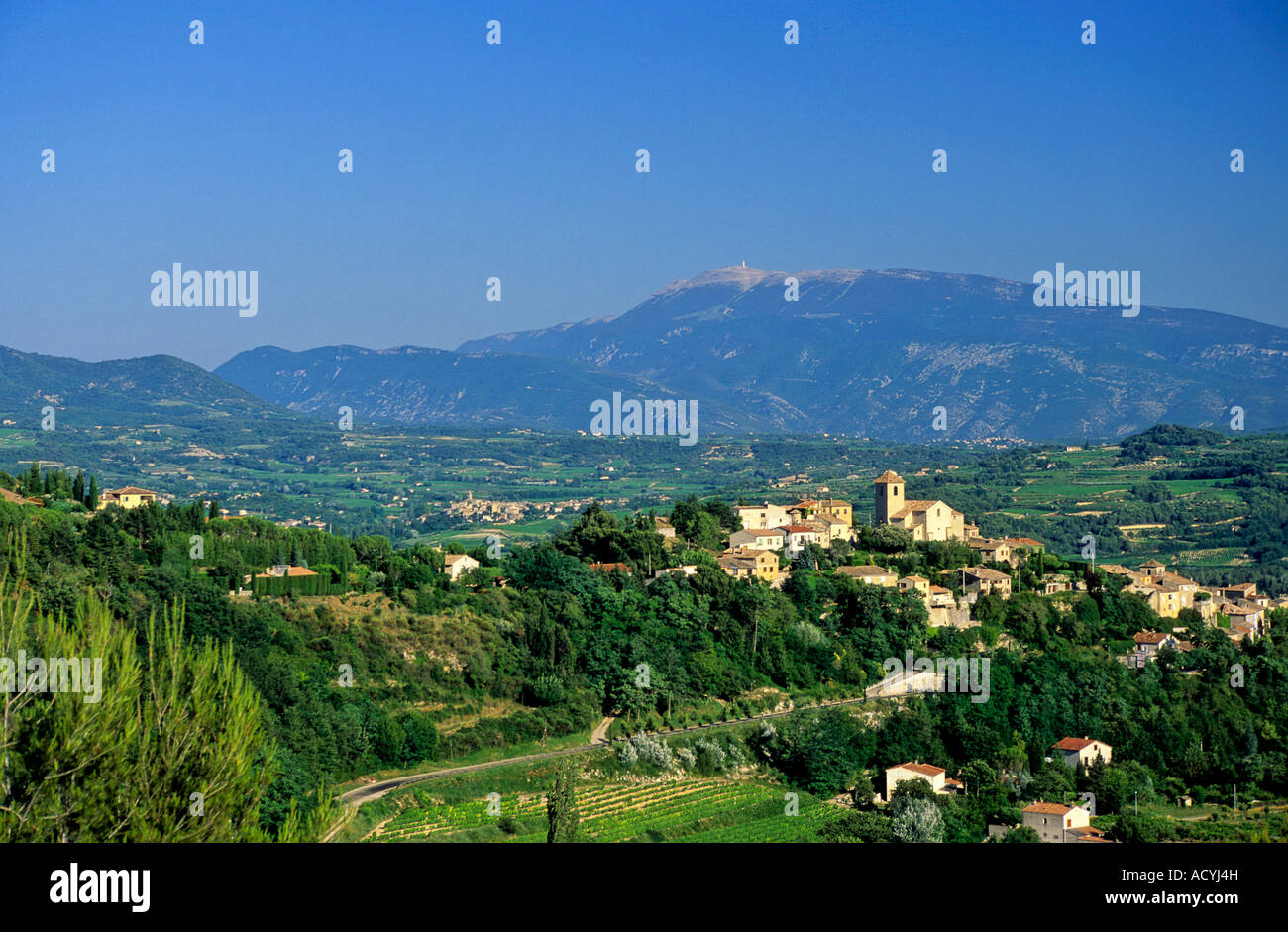 Village of Vinsobres, Cotes du Rhone, Provence, France Stock Photo - Alamy