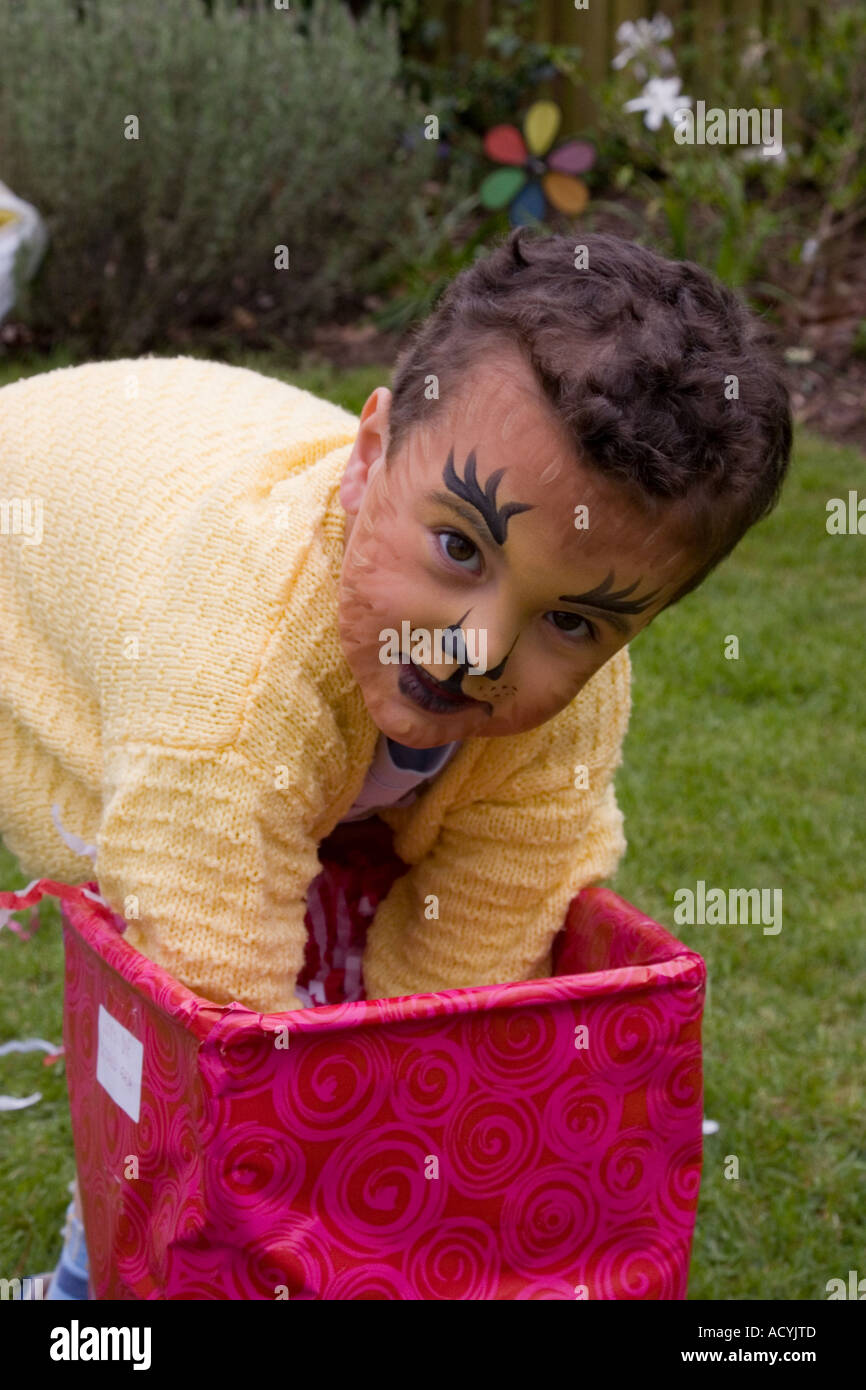 Lucky dip hi-res stock photography and images - Alamy