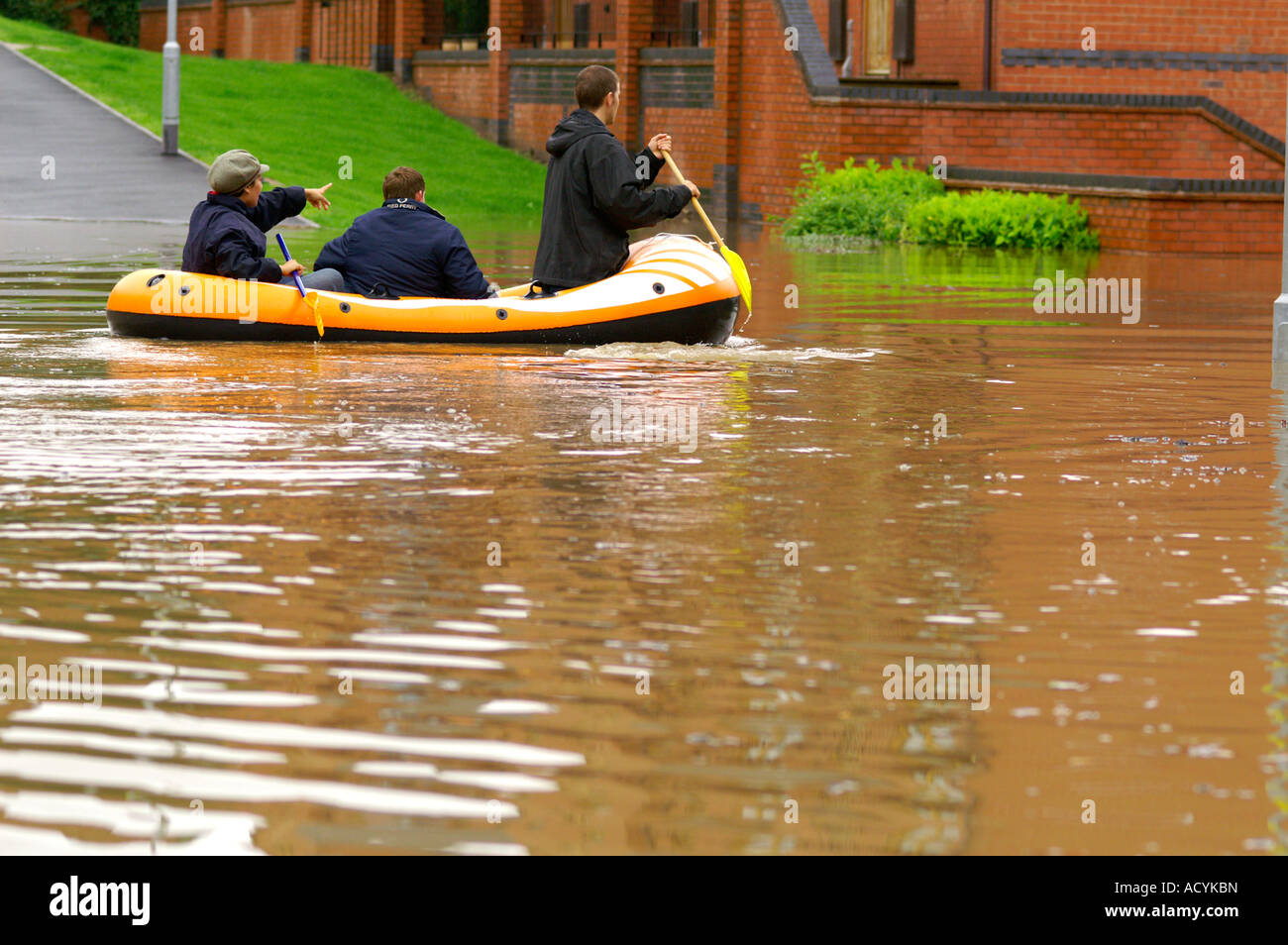 Children danger flood hi-res stock photography and images - Alamy