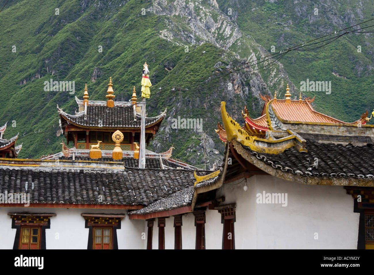 Buddhist temple at Kangding, Sichuan province, China Stock Photo - Alamy