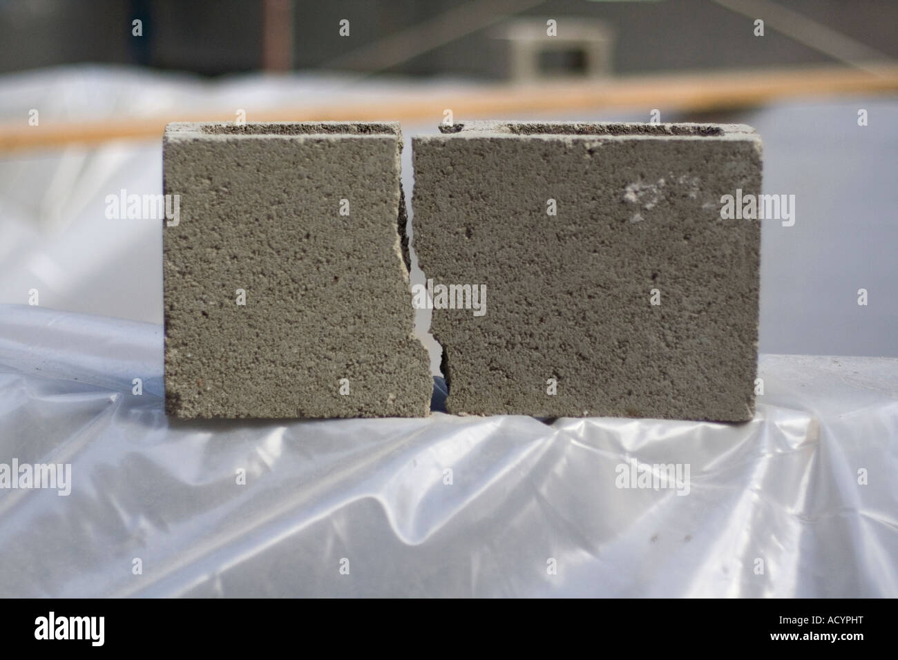 cinder block split Stock Photo - Alamy