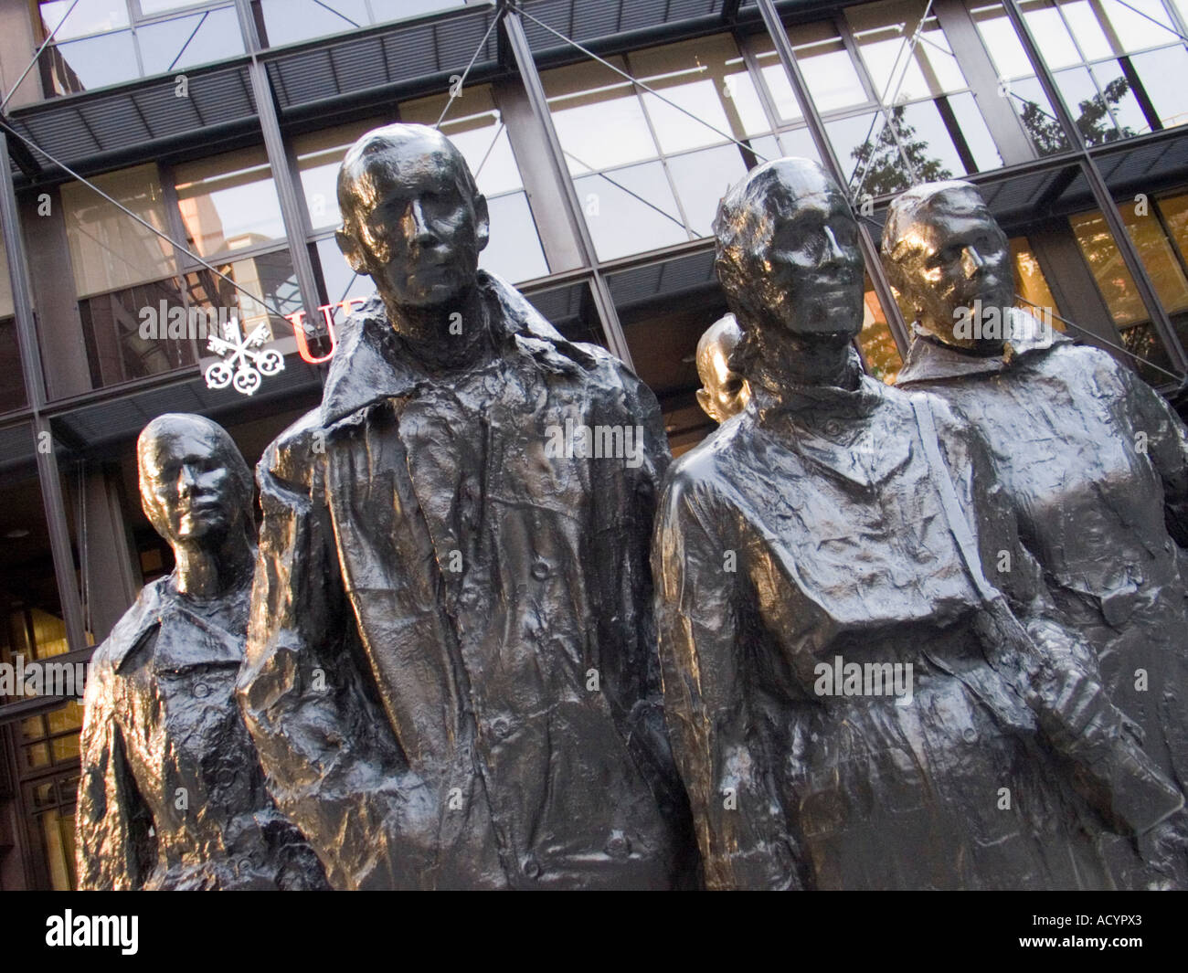 George rush hi-res stock photography and images - Alamy