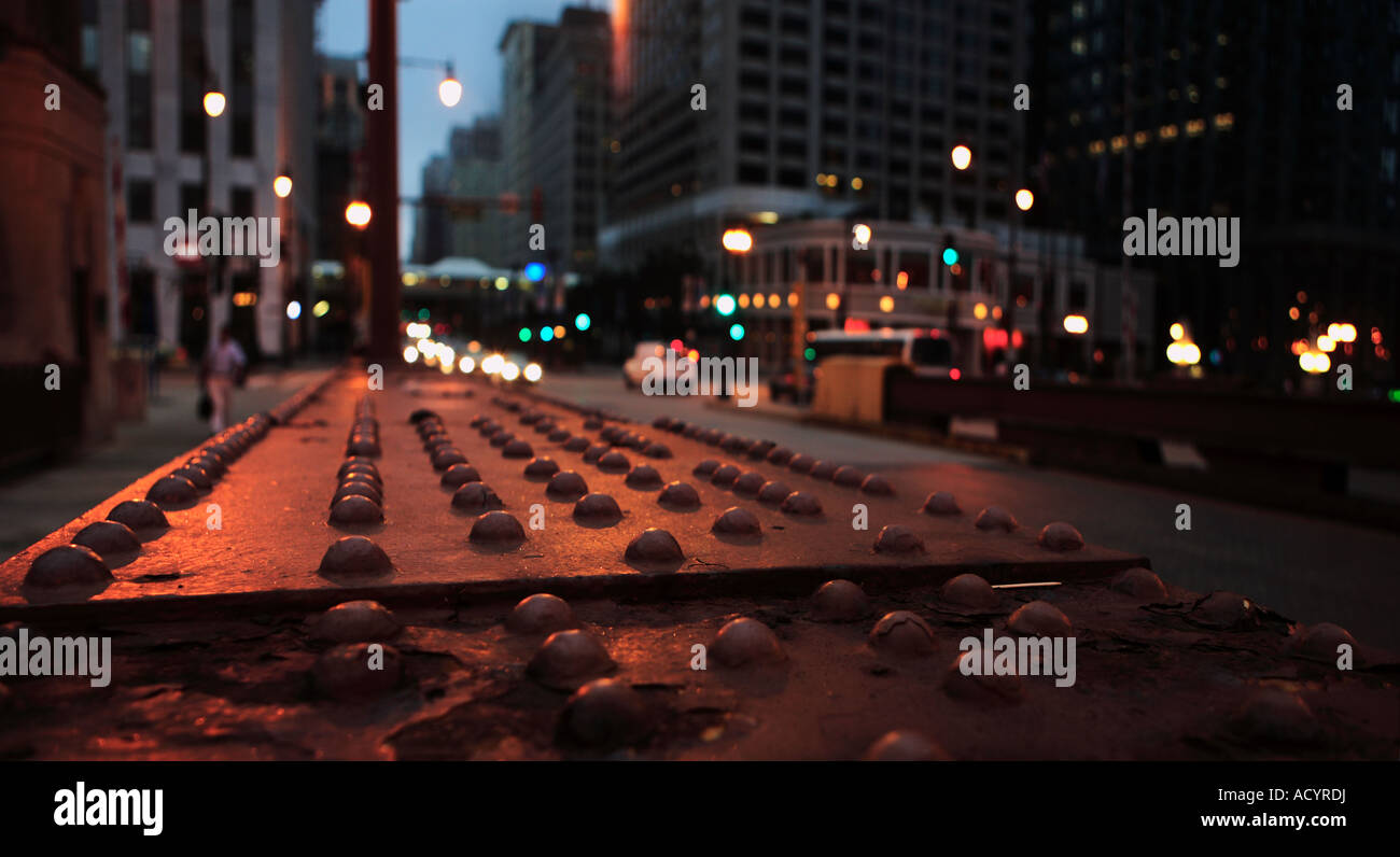 chicago iron draw bridge up close state street Stock Photo - Alamy