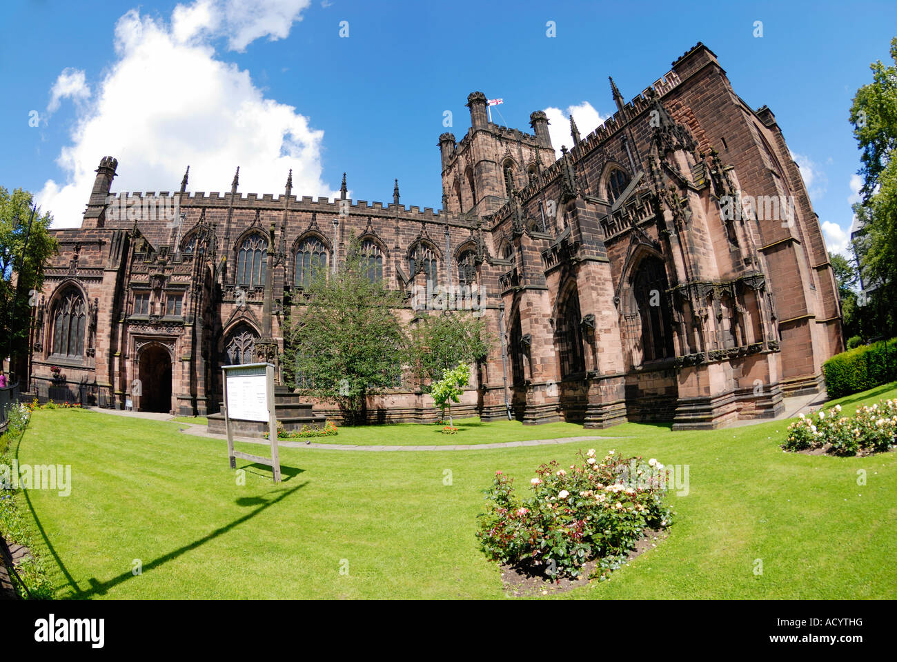 Chester garden centre hi-res stock photography and images - Alamy
