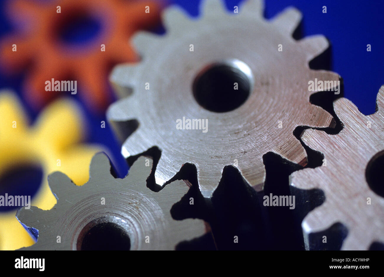 steel plastic wheels fit together work teamwork symbol Stock Photo - Alamy