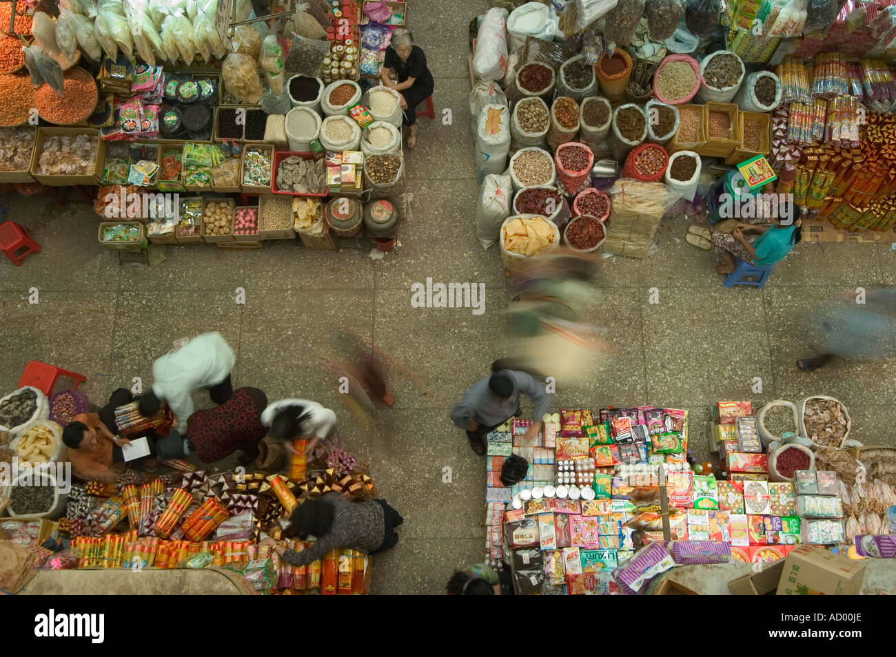 Orussey market cambodia hi-res stock photography and images - Alamy