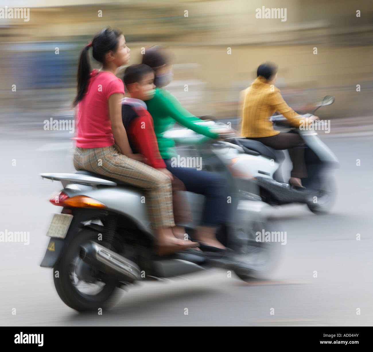 Multiple motor scooters hi-res stock photography and images - Alamy