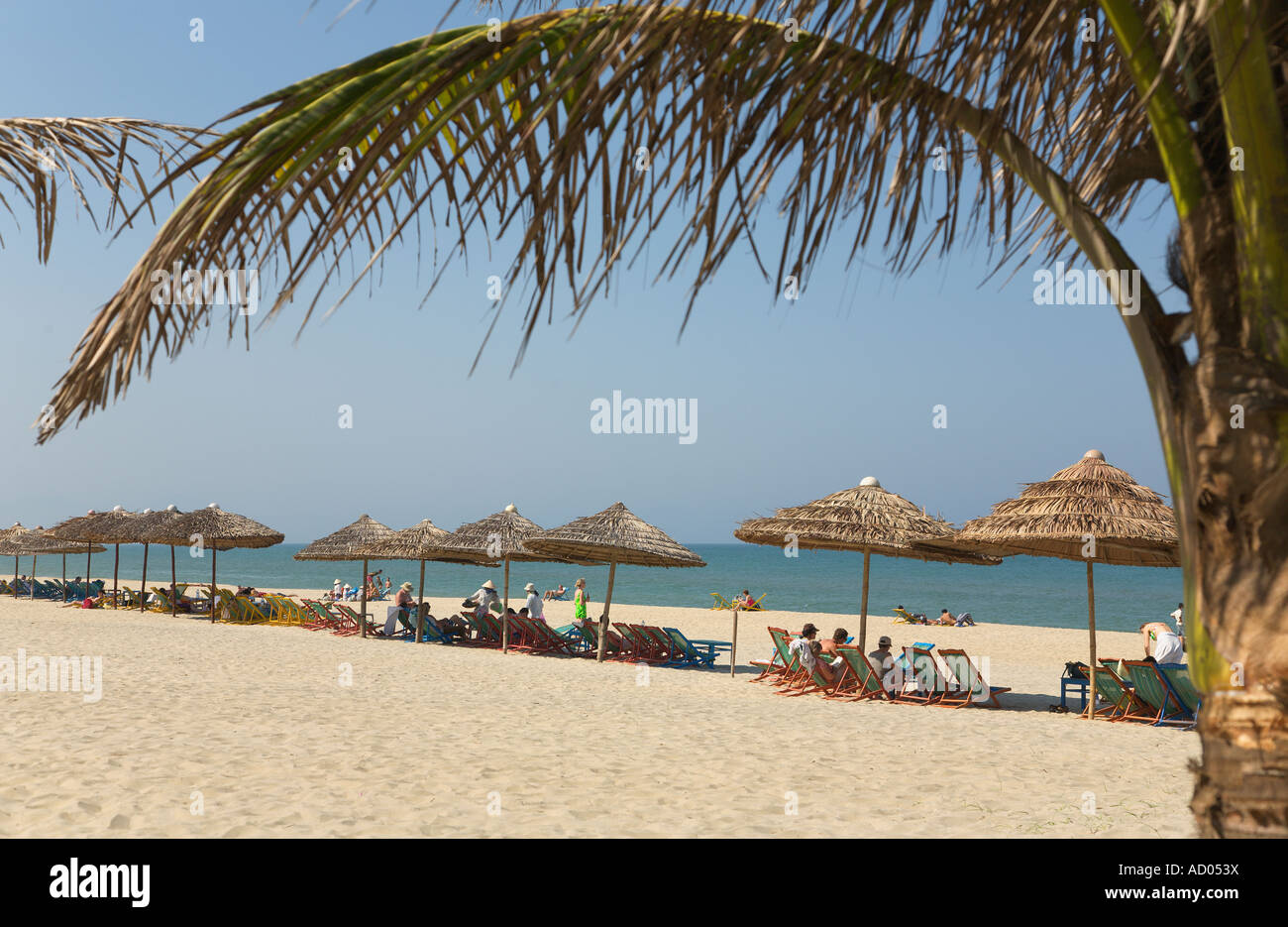 Cua Dai Beach and Holidaymakers Hoi An Quang Nam Da Nang Province ...