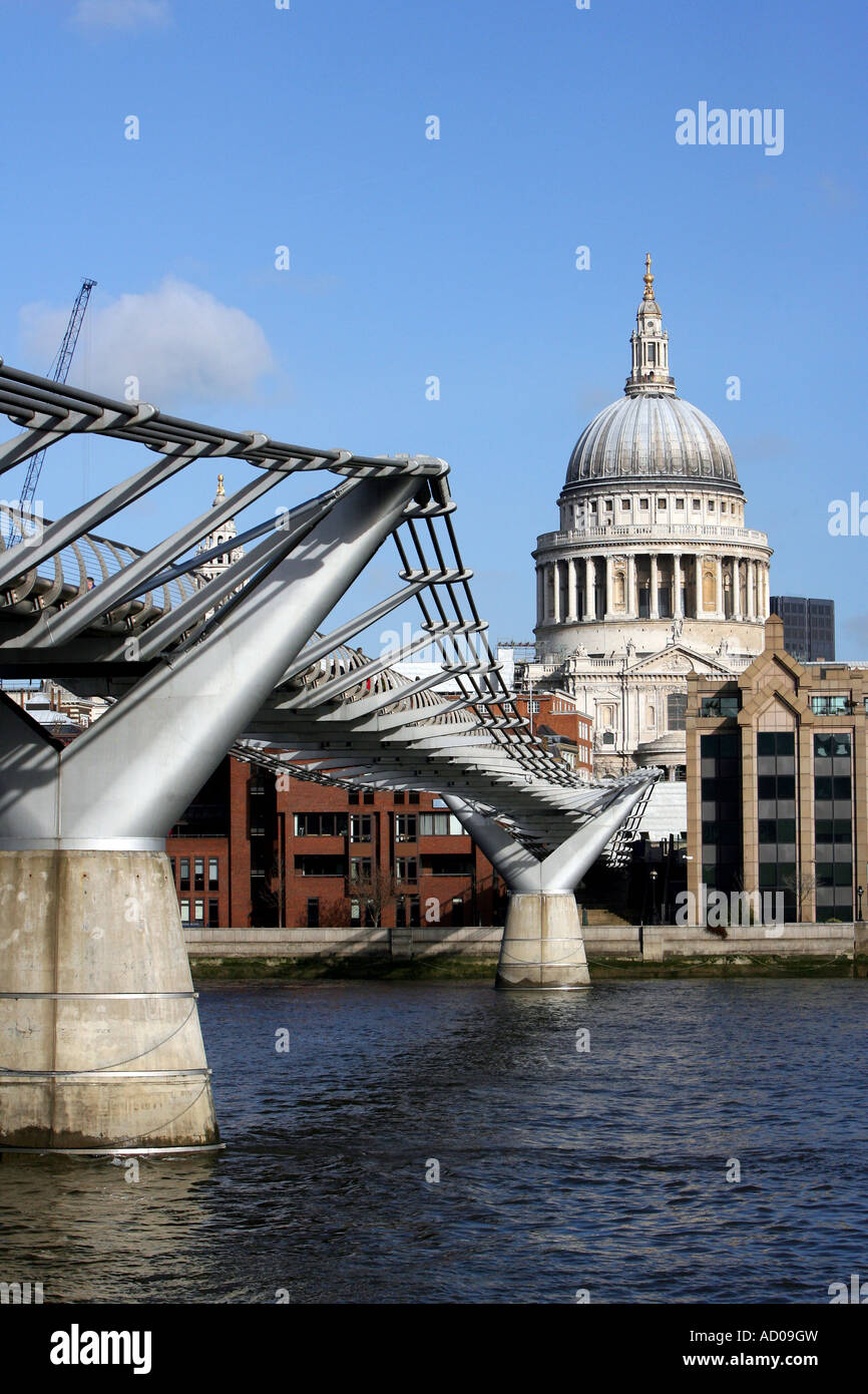 Millenium Bridge designed by Sir Norman Foster leading from the Tate ...
