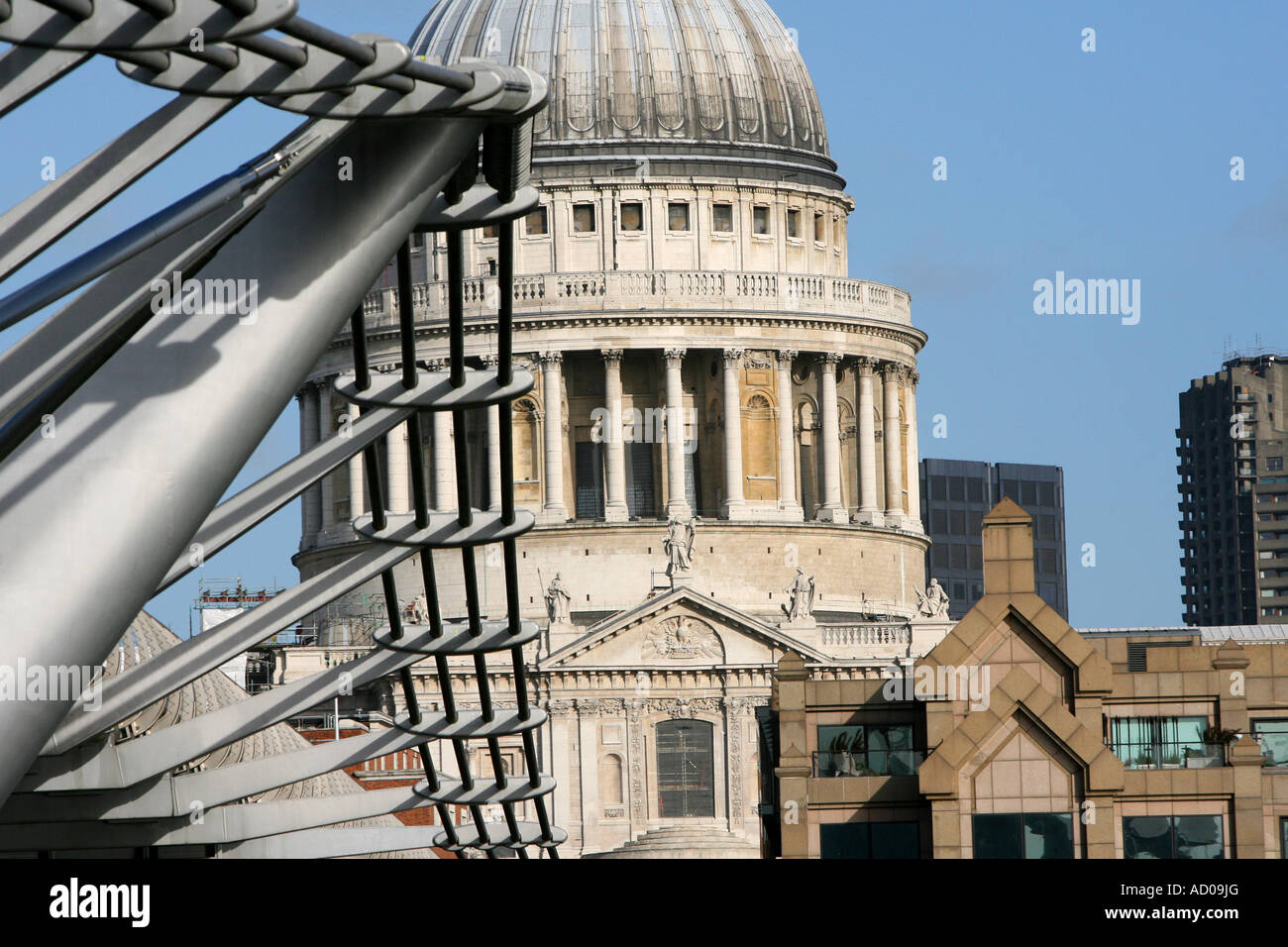 Millenium Bridge designed by Sir Norman Foster leading from the Tate ...