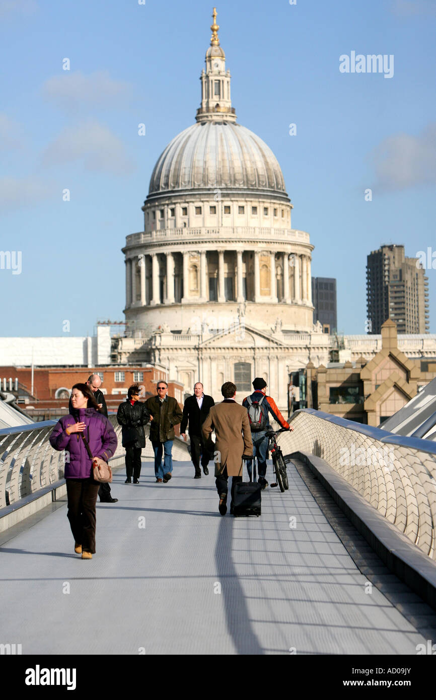 Millenium Bridge designed by Sir Norman Foster leading from the Tate ...