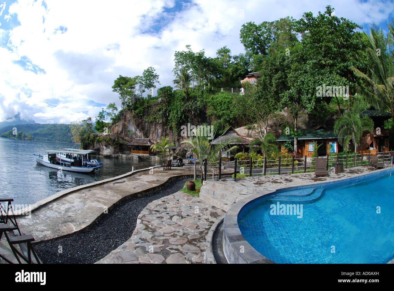 Lembeh resort Indonesia, hotel, diving, diving center, swimming pool ...