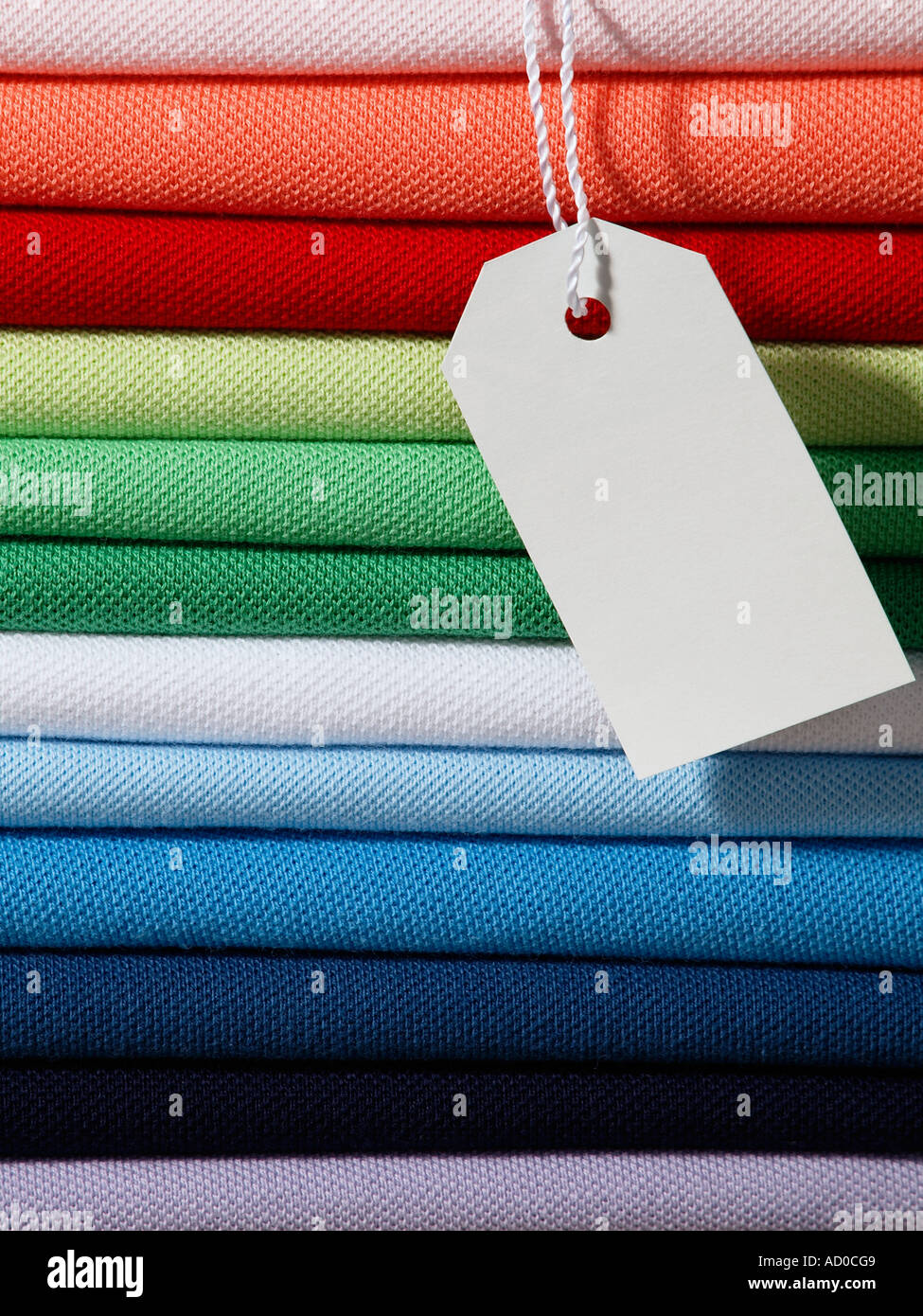 Polos blanco hi-res stock photography and images - Alamy