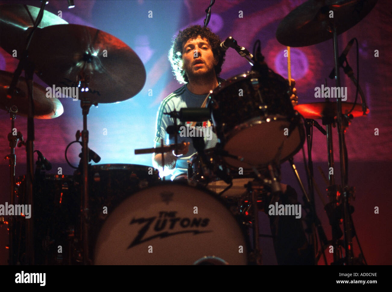 Of the zutons hi-res stock photography and images - Alamy