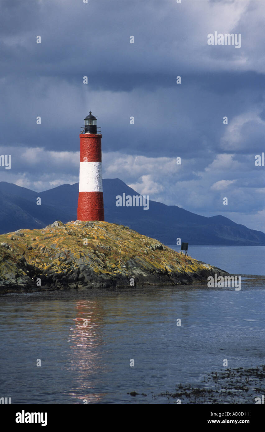 Les Eclaireurs Lighthouse / The Lighthouse at the End of the World ...