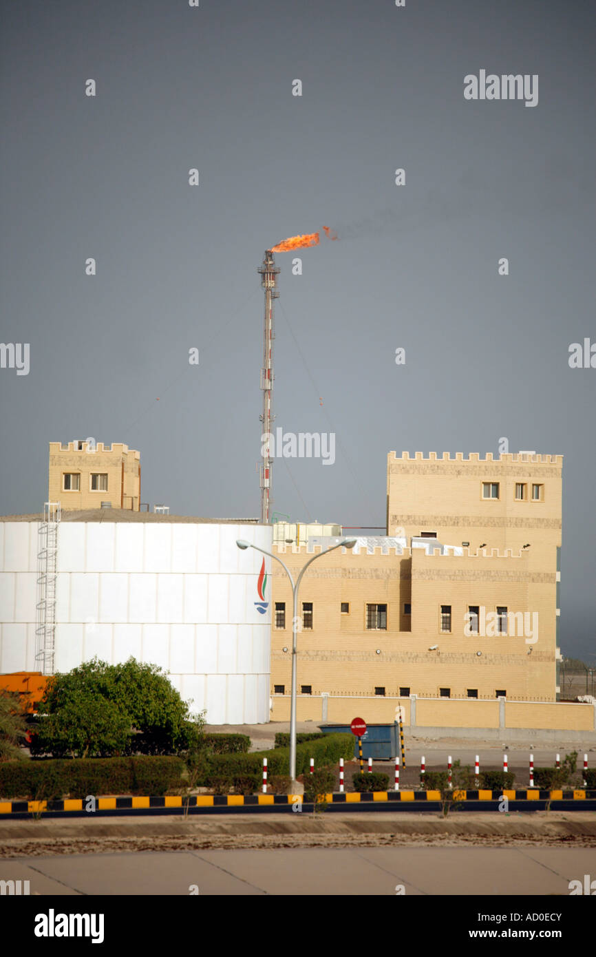 Kuwait gas hi-res stock photography and images - Alamy