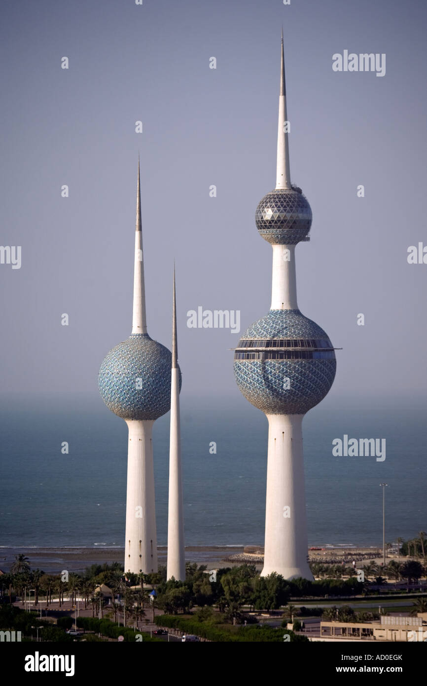 Kuwait towers restaurant hi-res stock photography and images - Alamy