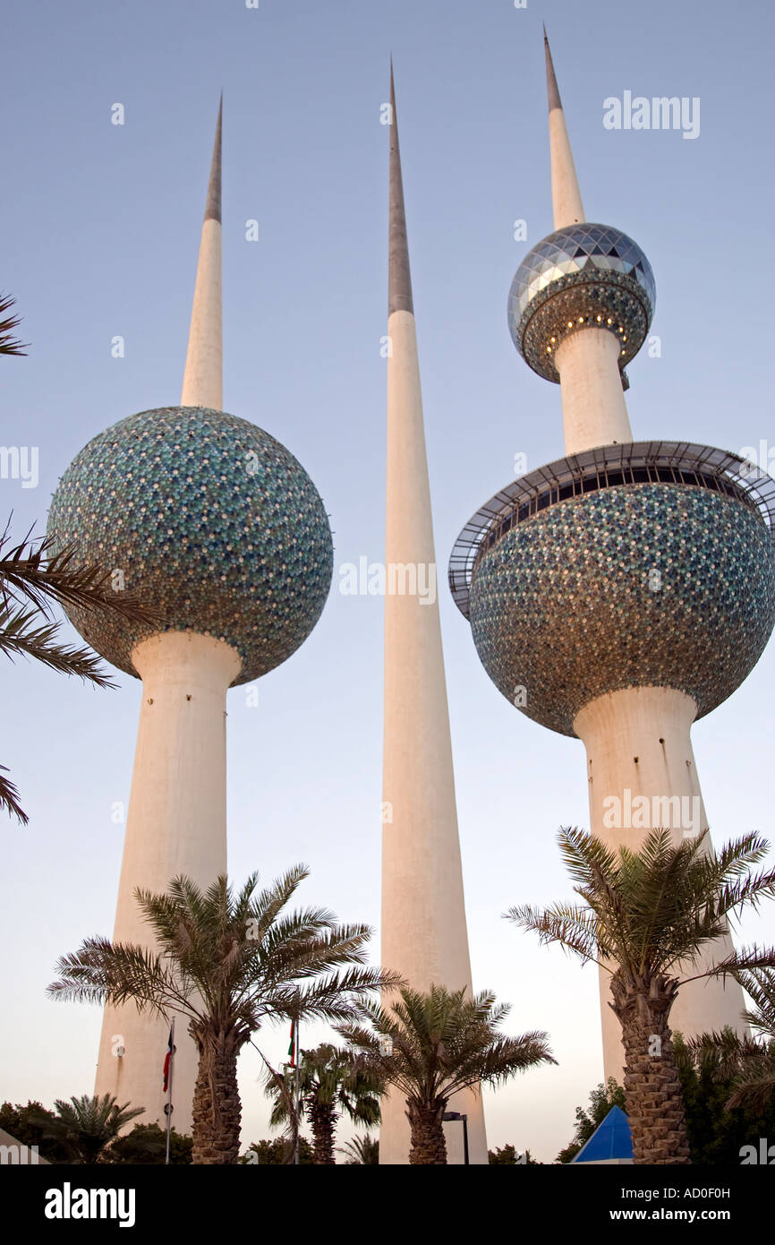Kuwait towers restaurant hi-res stock photography and images - Alamy
