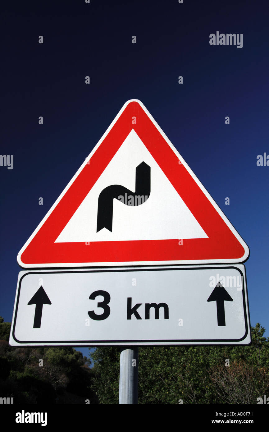 Triangular traffic sign Stock Photo - Alamy