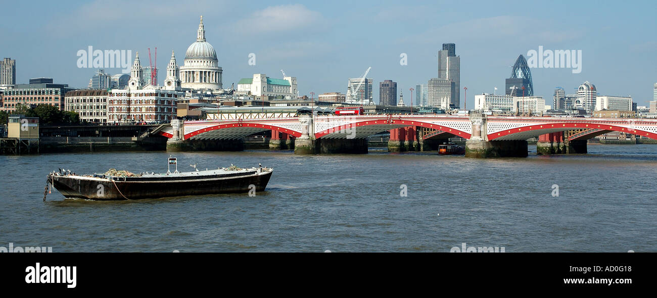 London from the southbank hi-res stock photography and images - Alamy