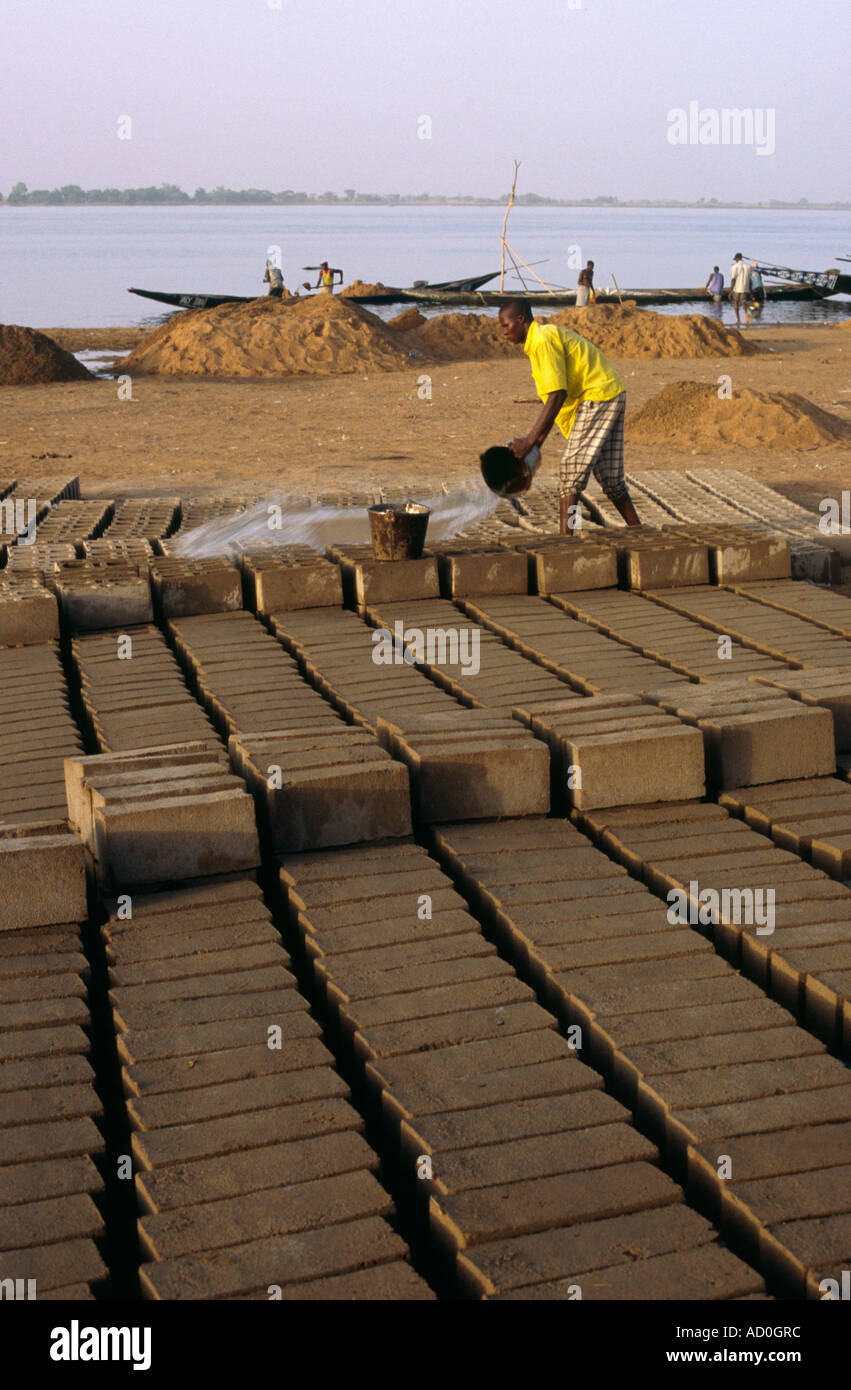 Mali segou culture hi-res stock photography and images - Alamy