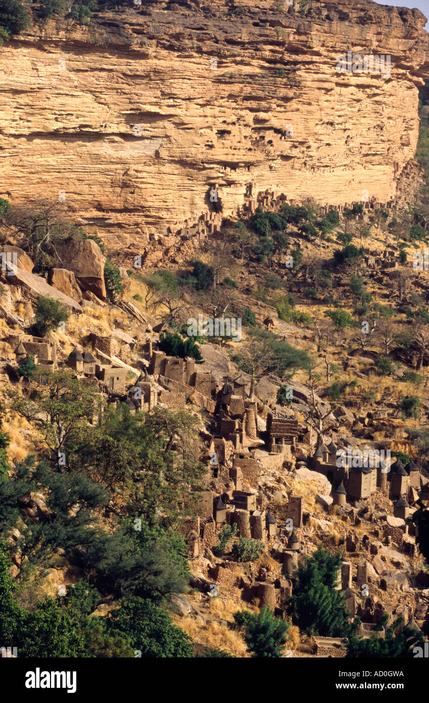 Bandiagara escarpment, mali hi-res stock photography and images - Alamy