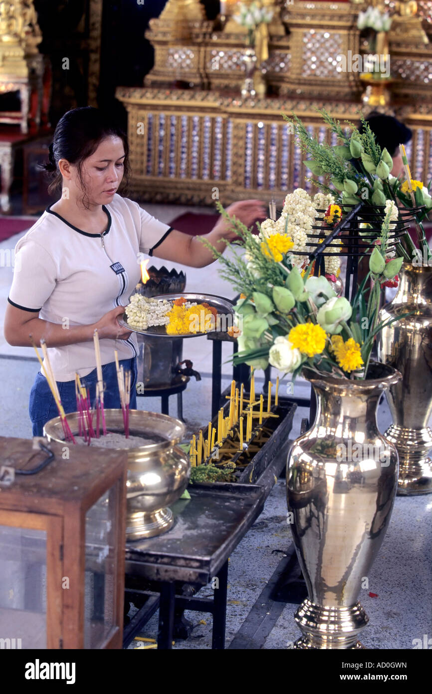 Erewan Shrine Bangkok Thailand Stock Photo - Alamy