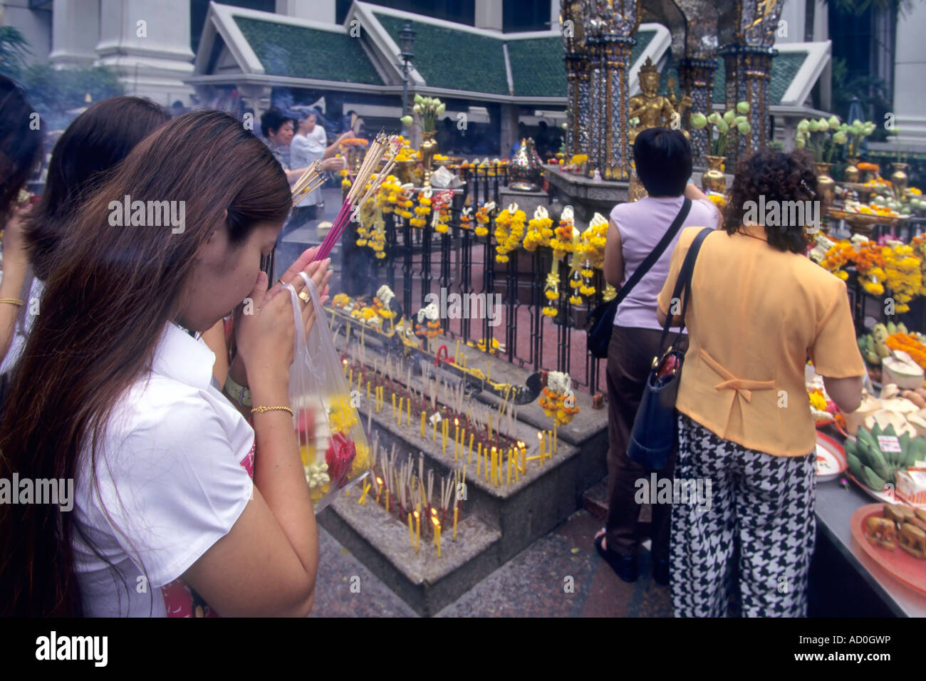 Erewan Shrine Bangkok Thailand Stock Photo - Alamy